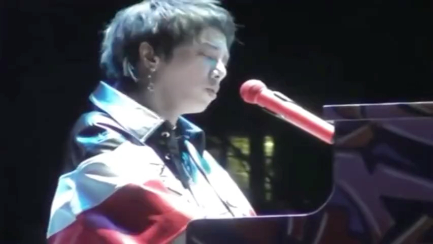 华晨宇:演唱会歌迷现场绝美和声,居然有种鲸落的感觉
