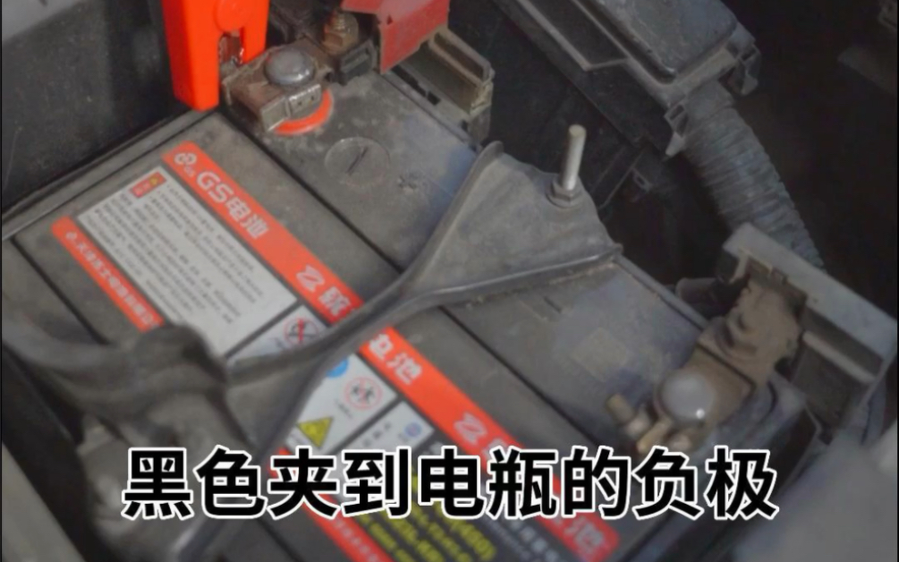 多功能搭电宝 操作简单 好携带!