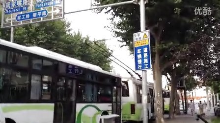 上海无轨电车 25路 搭杆(2)
