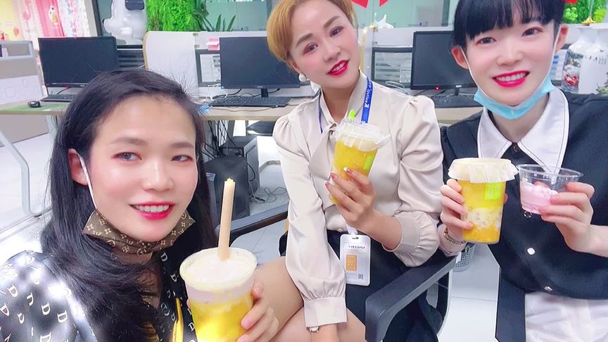 平台是企业给的,信任是老板给的,价值是自己创造的