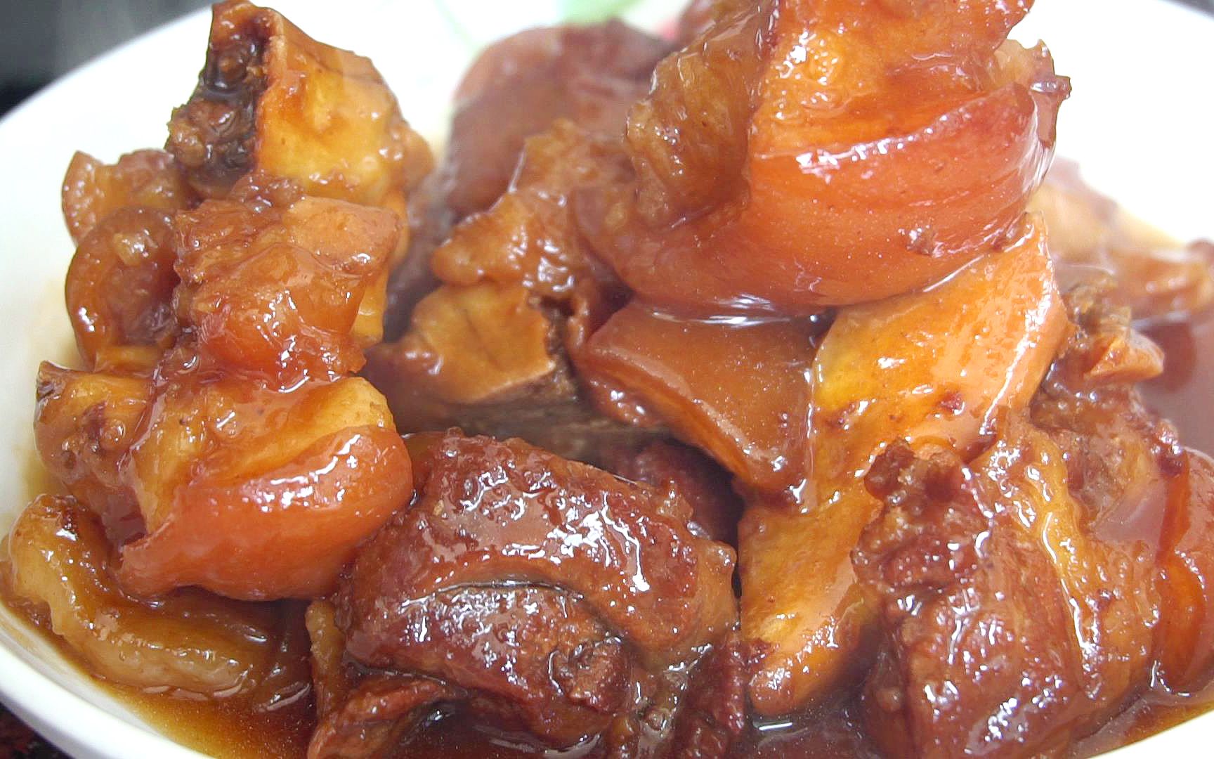 客家娘酒焖猪脚就是好吃,出锅肉香味美,上桌连汤汁都不剩