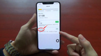 手机微信只删除聊天记录是没用的,点开微信这里,轻松彻底删除
