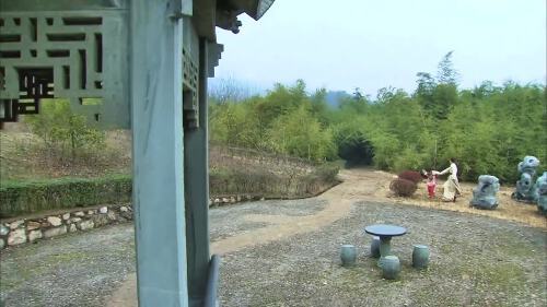 新还珠格格:计谋得逞!永琪用二号小燕子调虎离山,救回了小燕子