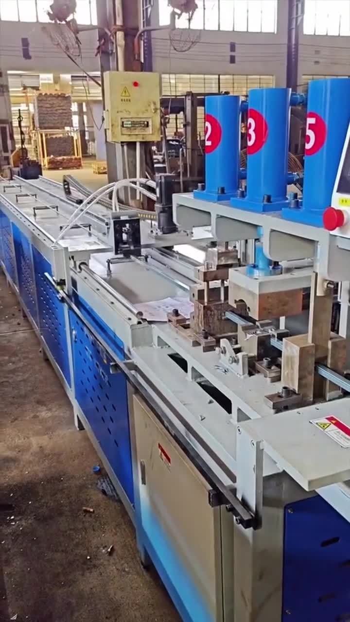 这才是自动化该有的样子,这样的设备加工就是快。