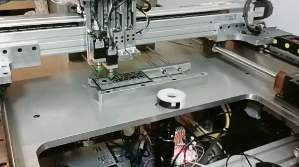 ...4头独立Z轴设计(前期安装了2头) 双视觉校准 2头全速可跑到4000/h的...