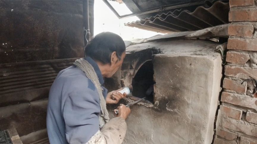 河北唐山丰润这家棋子烧饼,1元4个,隐藏在镇里40年的烧饼名店