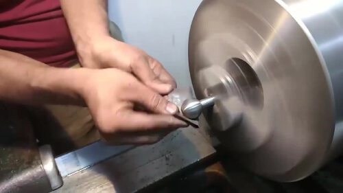 废旧滚珠轴承的独特加工,成品很有创意