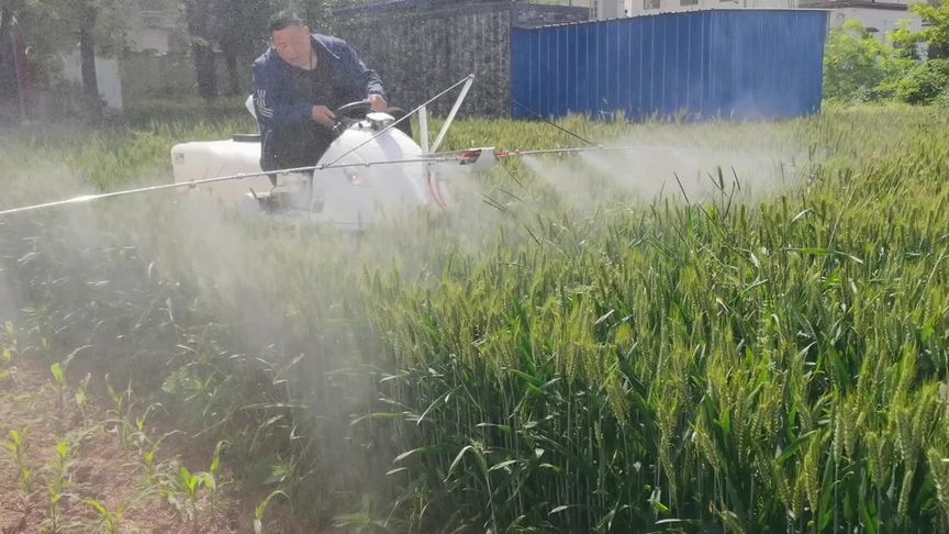 打药要按照农药使用指南,机手防护措施,水浓度配比