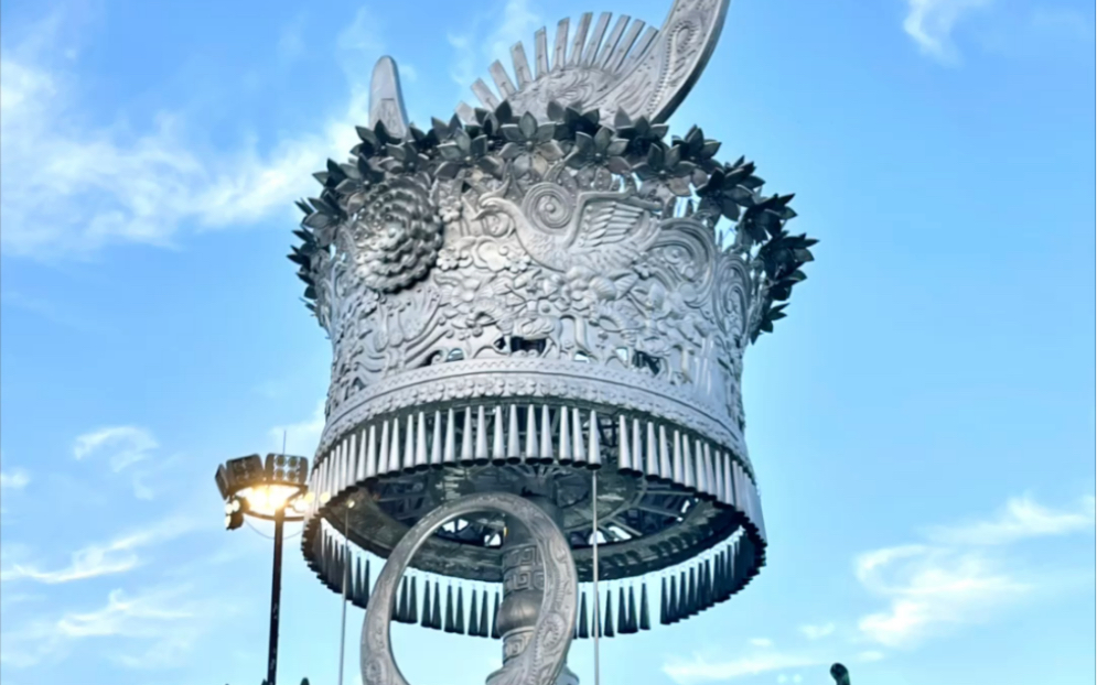 武陵源-是张家界的核心景区 而袁家界 杨家界 天子山是武陵源景区的...