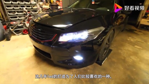在这个led灯流行的时代,汽车不标配led大灯的背后,竟隐藏着这样的秘密!
