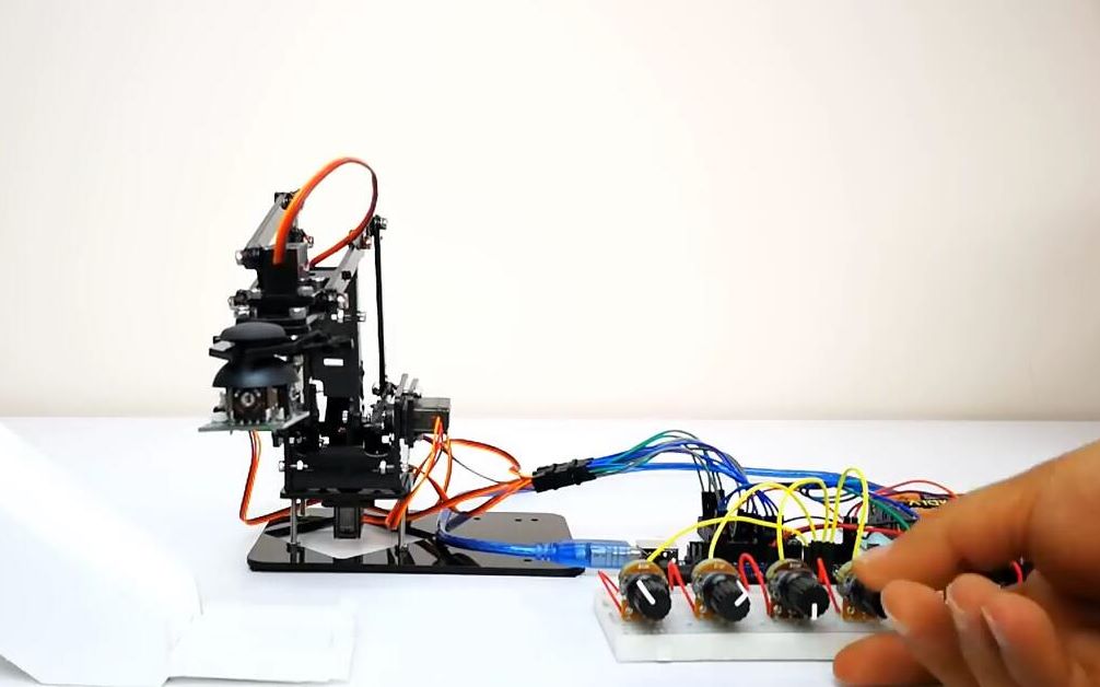 【Arduino】还在玩针管液压挖掘机?还是做个小机械臂玩吧!