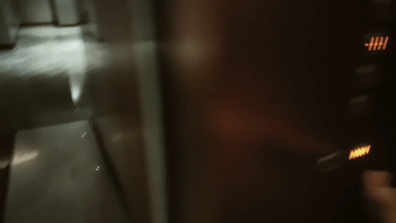 东莞市写字楼电梯4