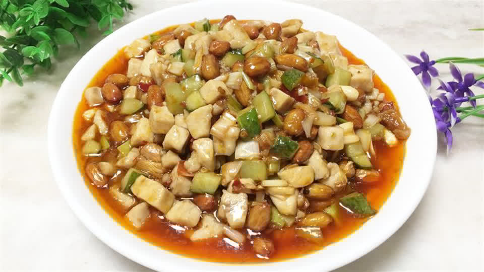 宫保鸡丁的家常做法,在家也能做出饭店的味道