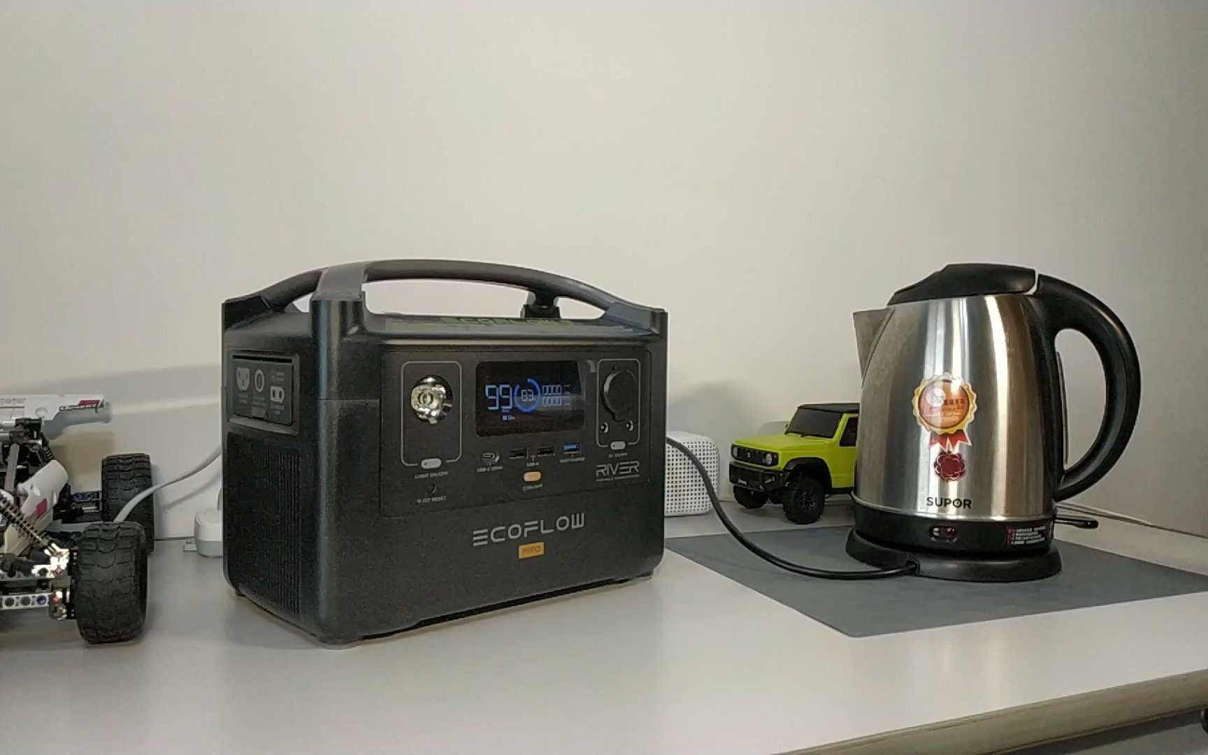 EcoFlow RIVER pro户外电源600瓦能带动1800w的电水壶吗?曾经的...