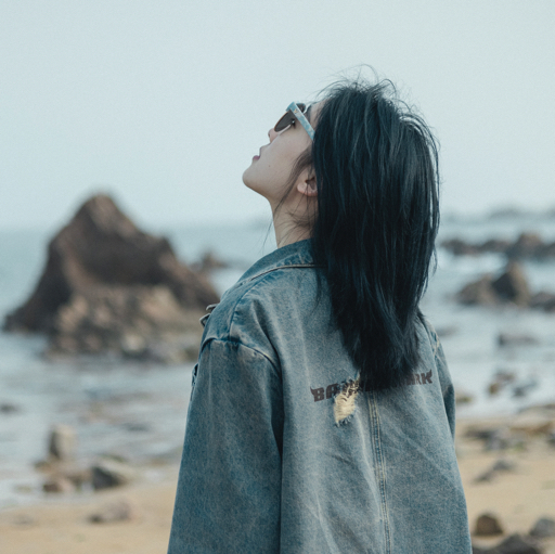 岳走走 