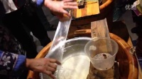 蚕的生长历程以及蚕丝被的制作