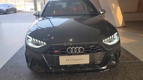 奥迪S4中网标志暗藏玄机!一秒读懂它的运动基因