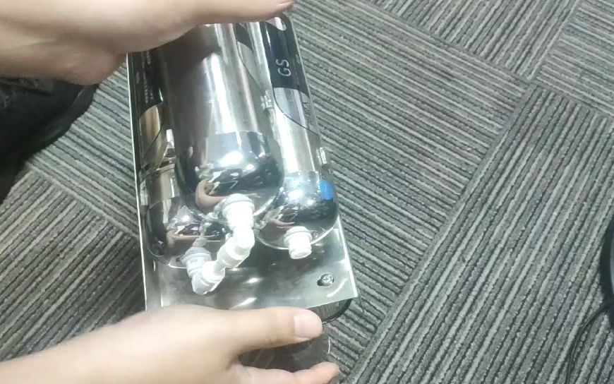 不锈钢净水器更换滤芯