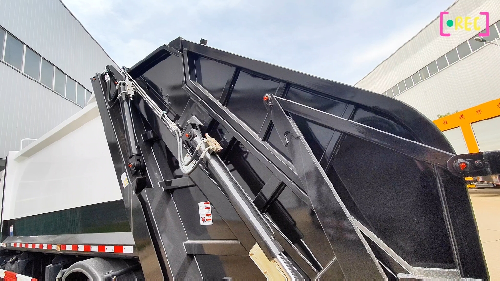 国六东风天锦顶配压缩垃圾车