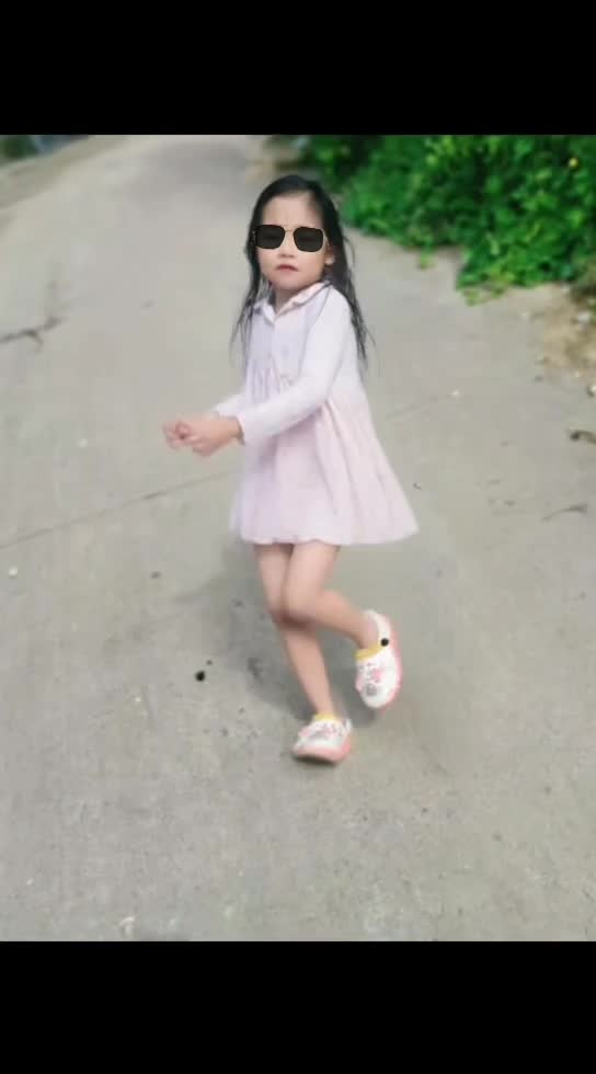 #萌娃跳 #dou上热门 #上热门ߔ� #巨量算数