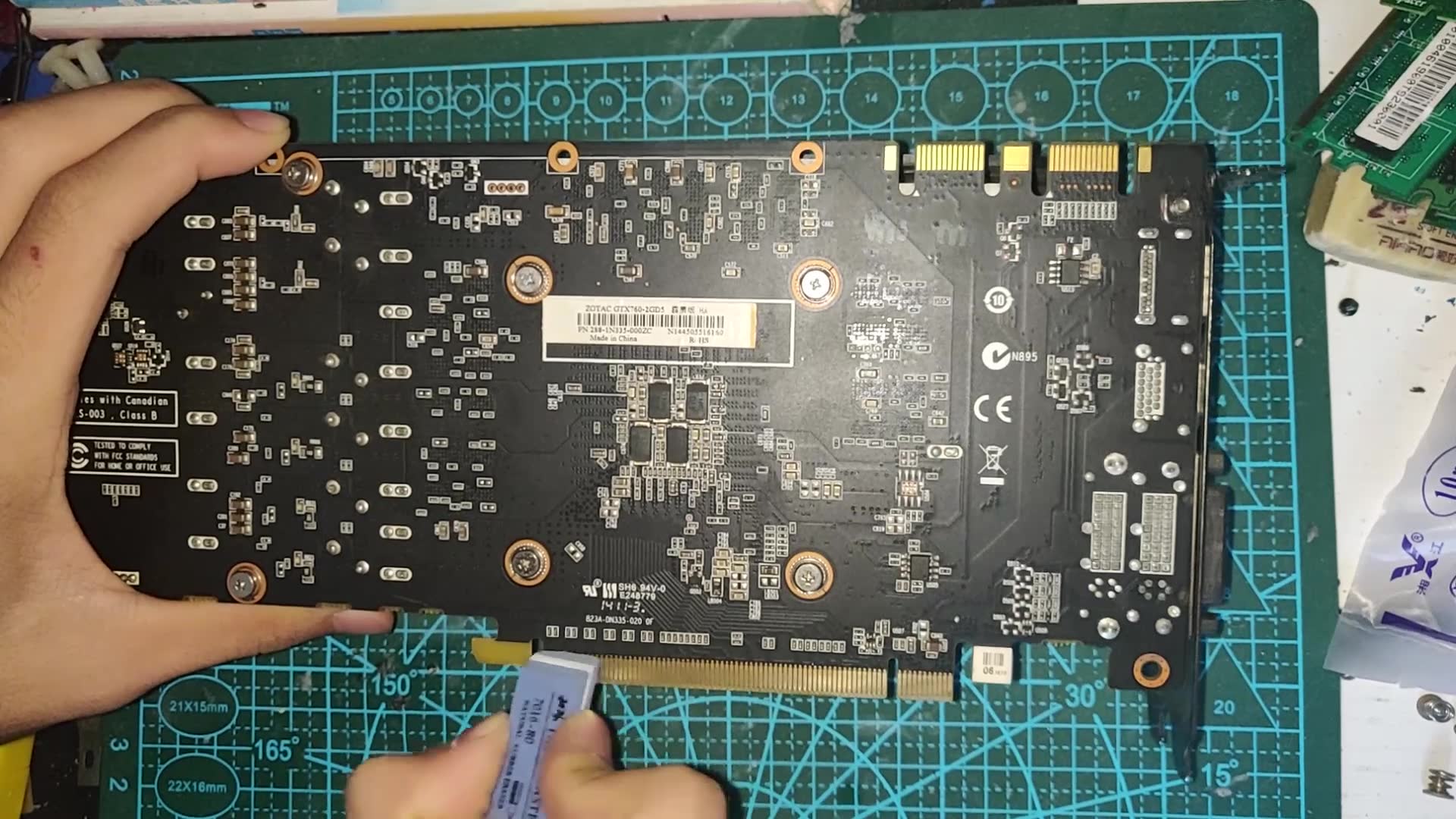 日常帮粉丝系列,数码区最不专业up咸鱼,在线修显卡