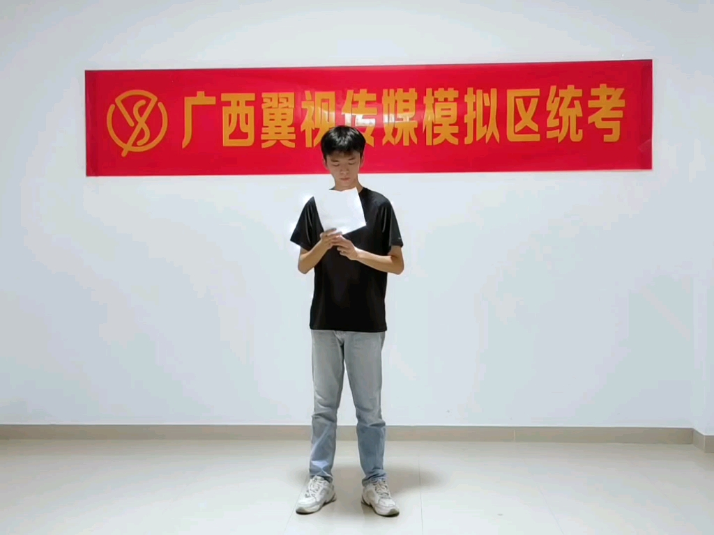 南宁艺考播音主持学生的区统考模拟考试日常