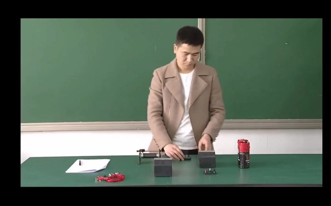 探究小灯泡亮度与电功率的关系