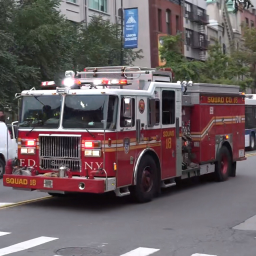 FDNY18号水罐车 