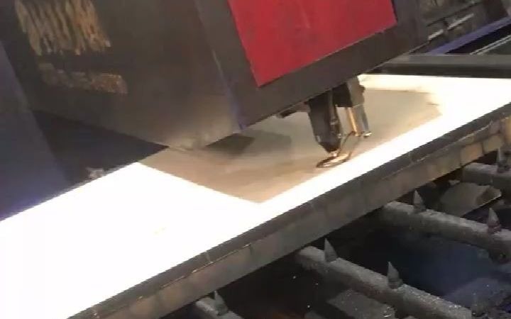 木板激光刀模除烟器设备切割烟气过滤烧花镭射机烟尘怎么处理