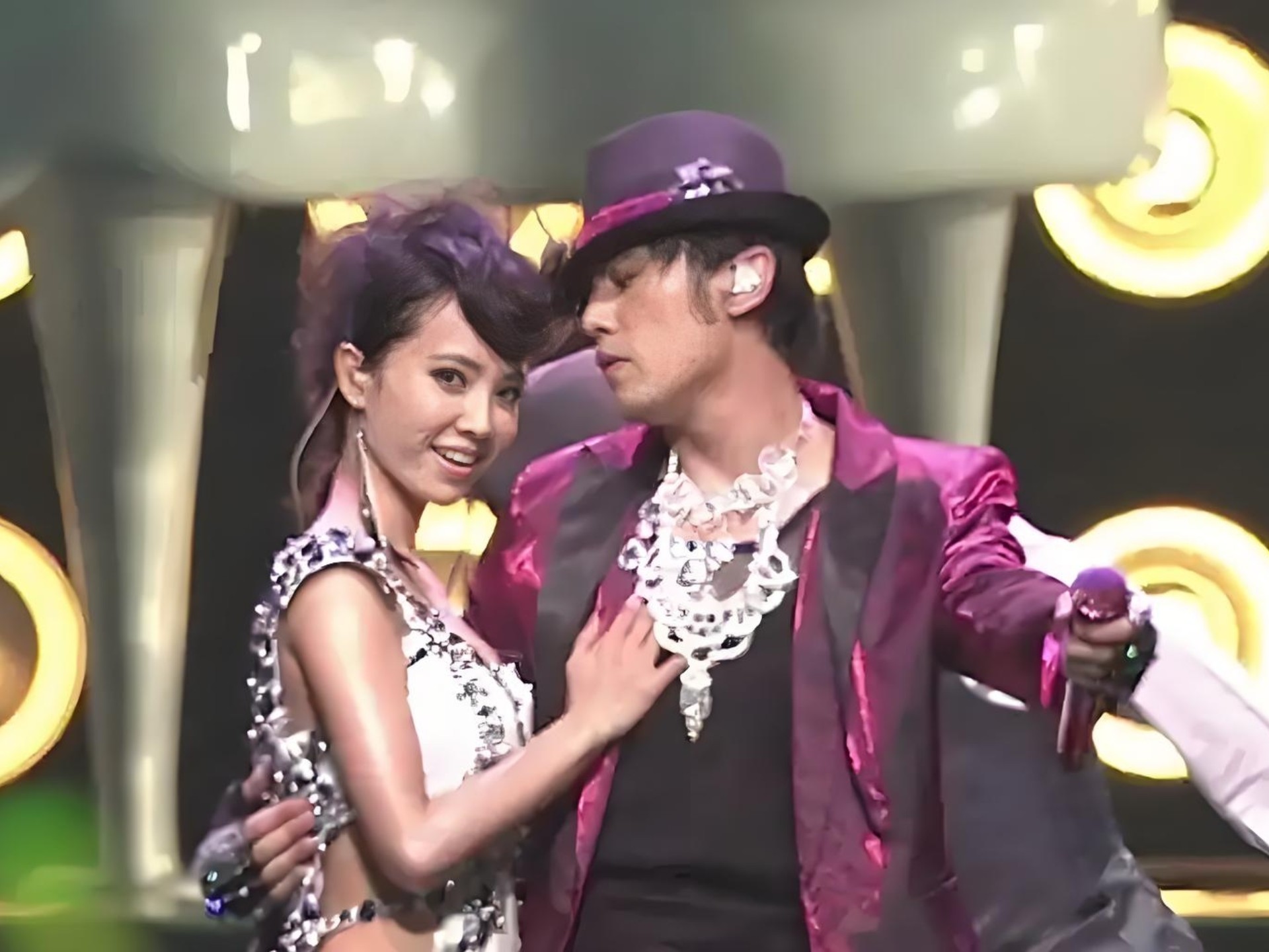 周杰伦超时代演唱会DVD原声合集