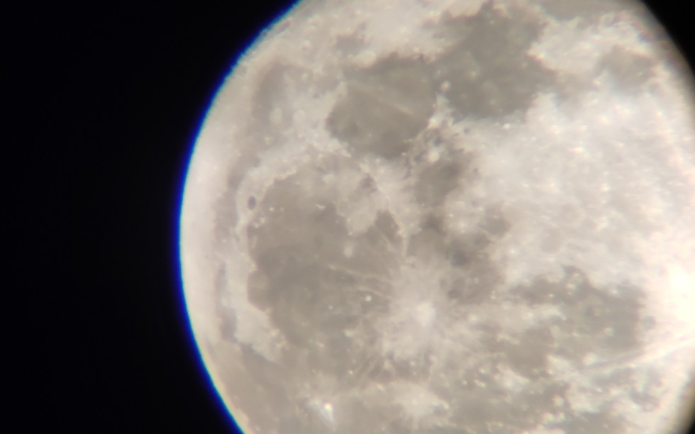 用星特朗70400看月球