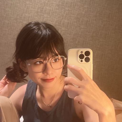 给你个炸鸡吃吃 