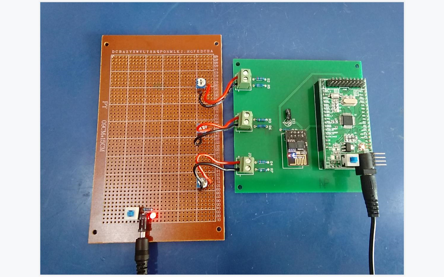 基于STM32单片机的震动传感器震动振动信号检测WiFi上传电脑设计-...