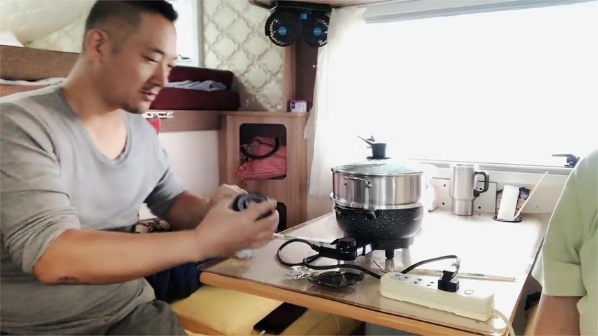 李大明白实际操作如何安全正确使用磷酸铁锂电池烧水煮饭一看就会