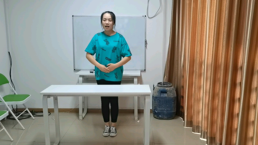 六上数学第三单元分数除法《一个数除以分数》试讲