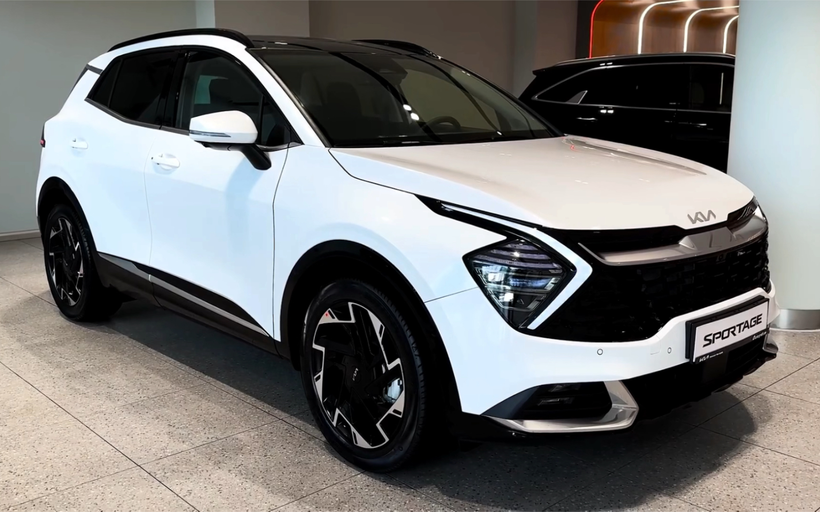 选1.5T+8AT不香吗?2022款起亚狮铂拓界车型介绍及落地价参考#起亚...