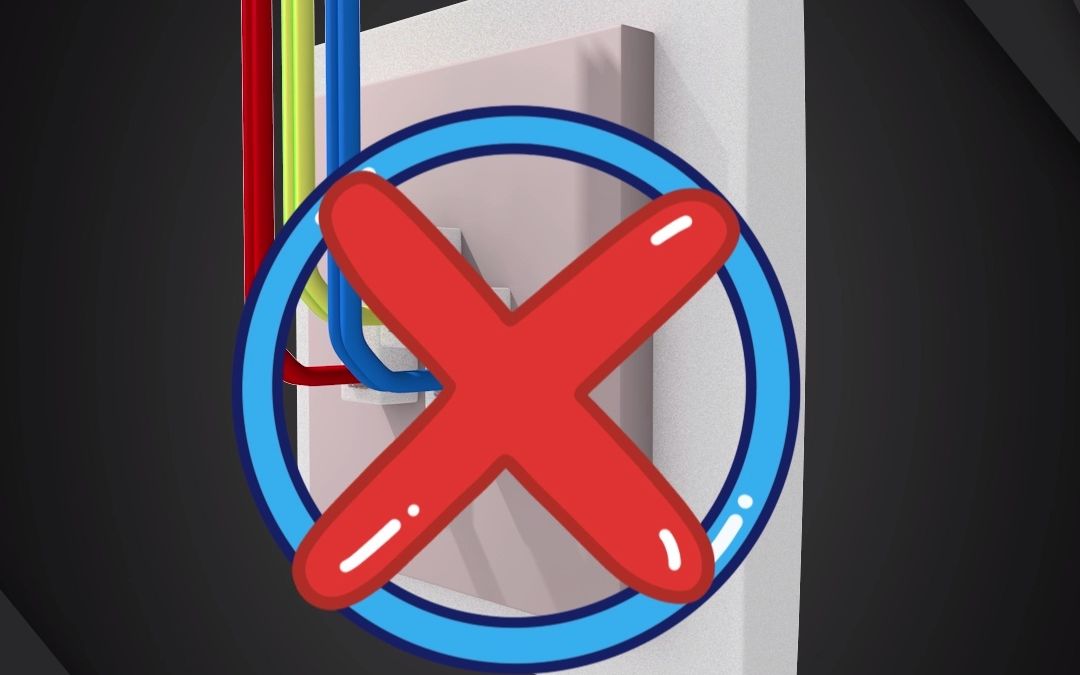 很多人把两根线塞进一个插座孔?不安全