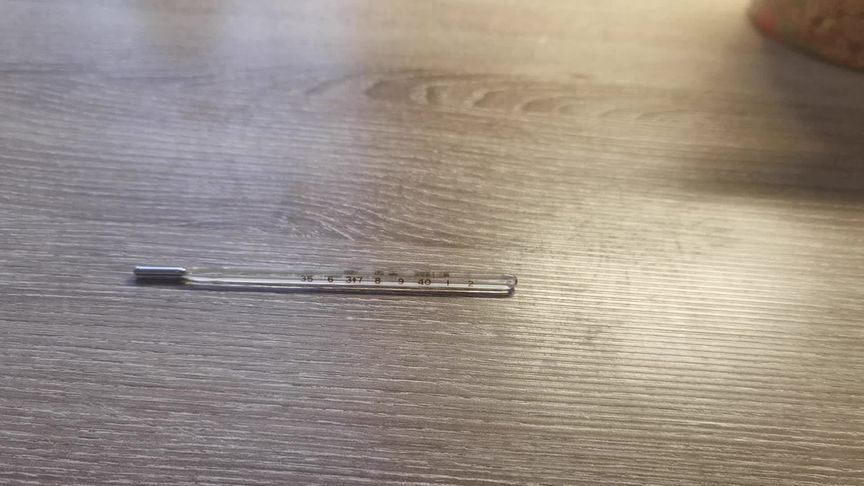 水银温度计读数方法1#疫情下的生活