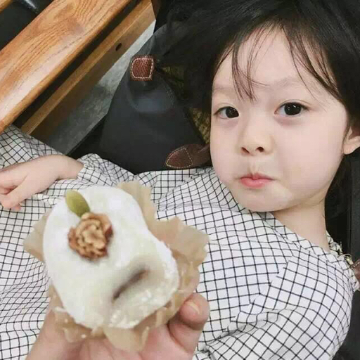 助眠的小屁桃子 