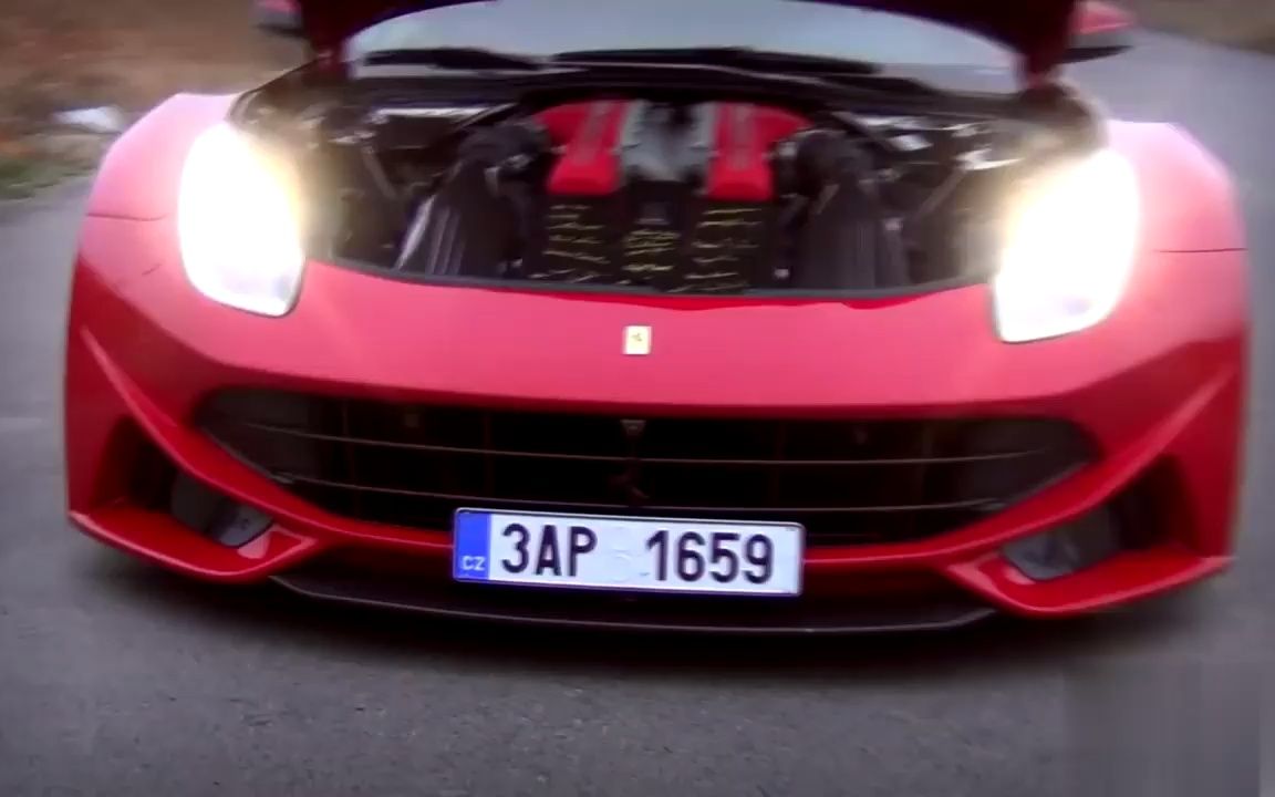 法拉利F12 赛道极限测试