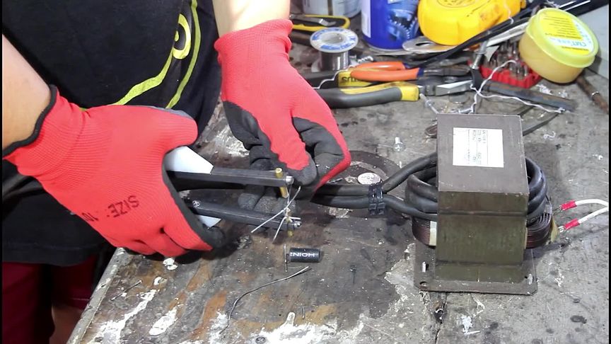 手持式点焊机 不是那种用平衡吊的哦