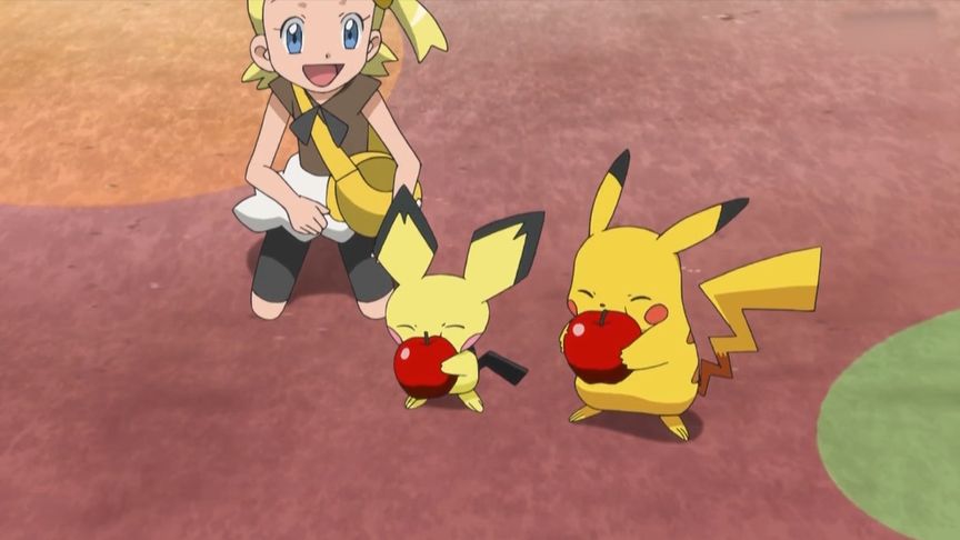 宝可梦:皮卡丘好大方,给皮丘拿了苹果,两个人一起吃