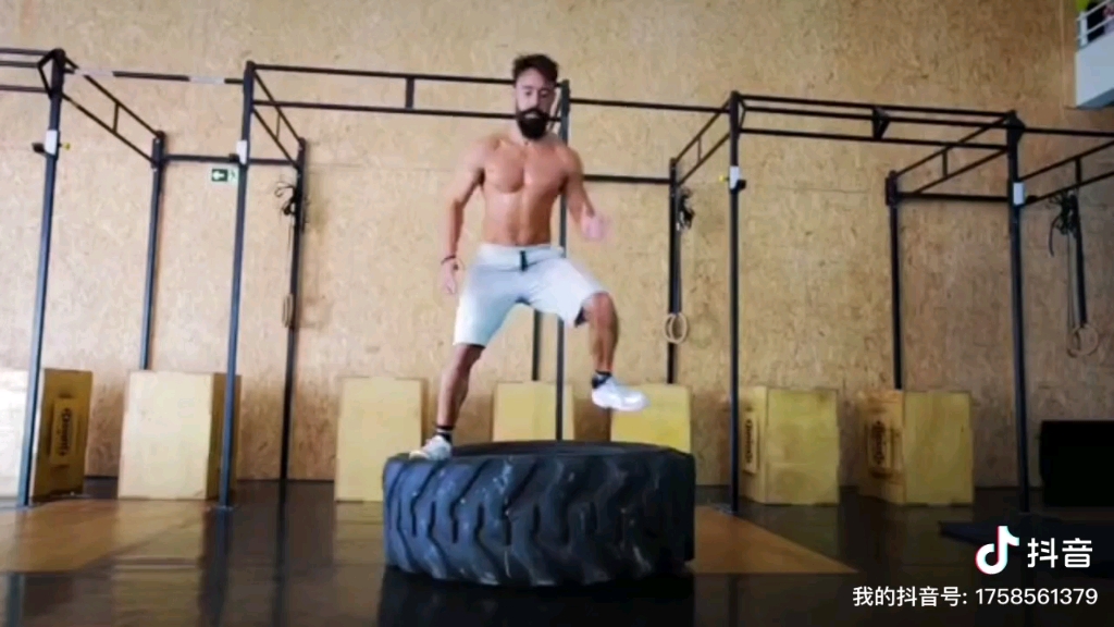 利用轮胎的21个训练动作: