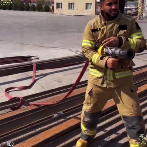 实用技术,快速解开缠绕水管或绳子