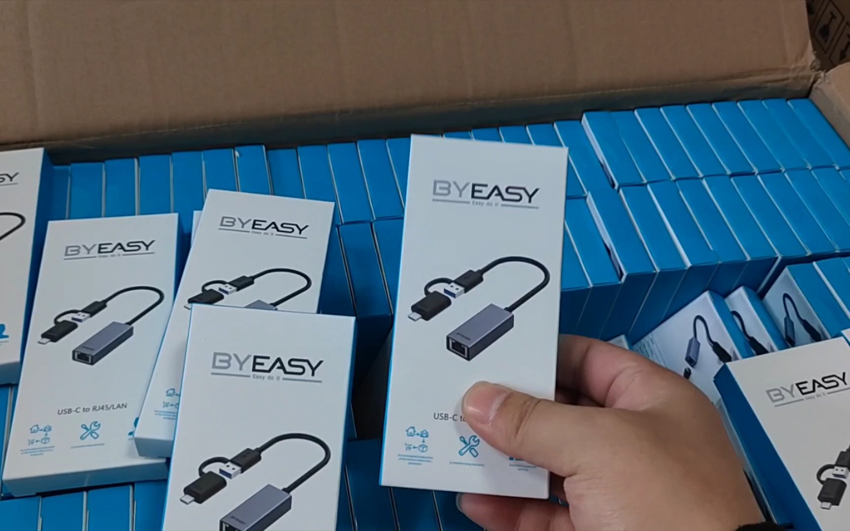 20多收到一批的BYEASY千兆网口转换器,免驱动,实用性很高!