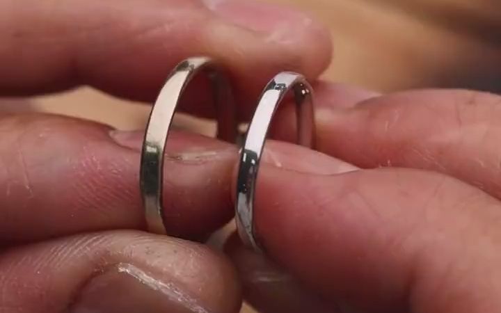 白金戒指变黄18K白戒指戴久了变黄,你是不是也曾怀疑自己买到假货了...