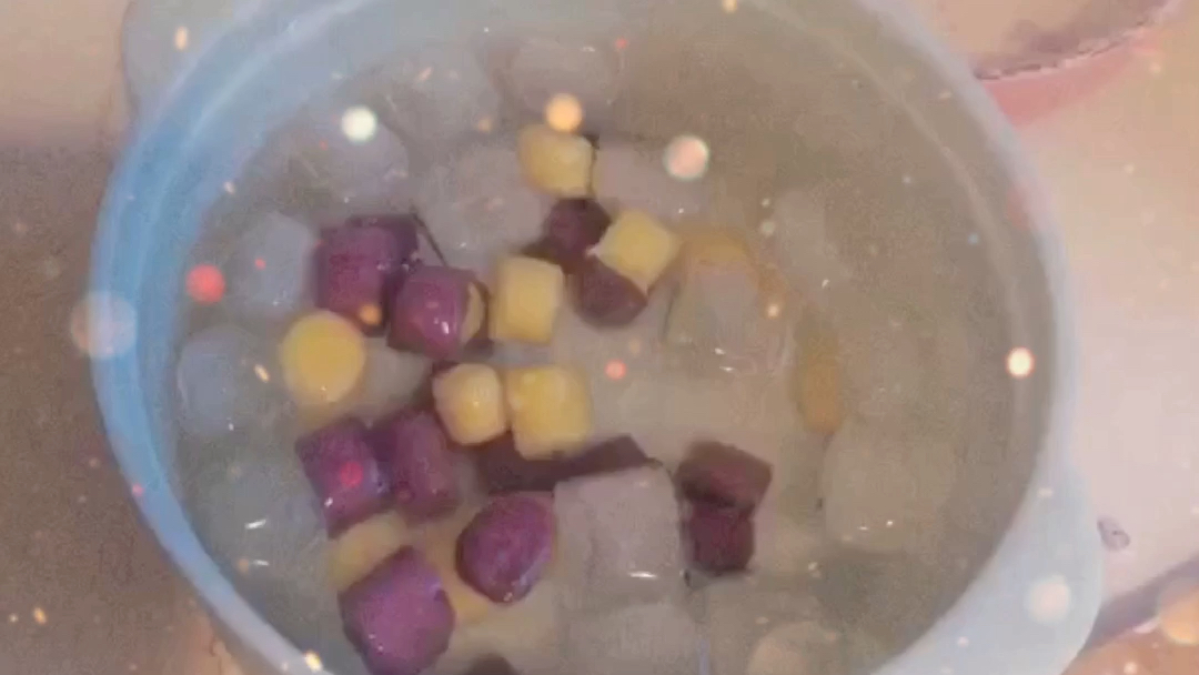小付崽的家庭版蜂蜜红豆芋圆奶冰
