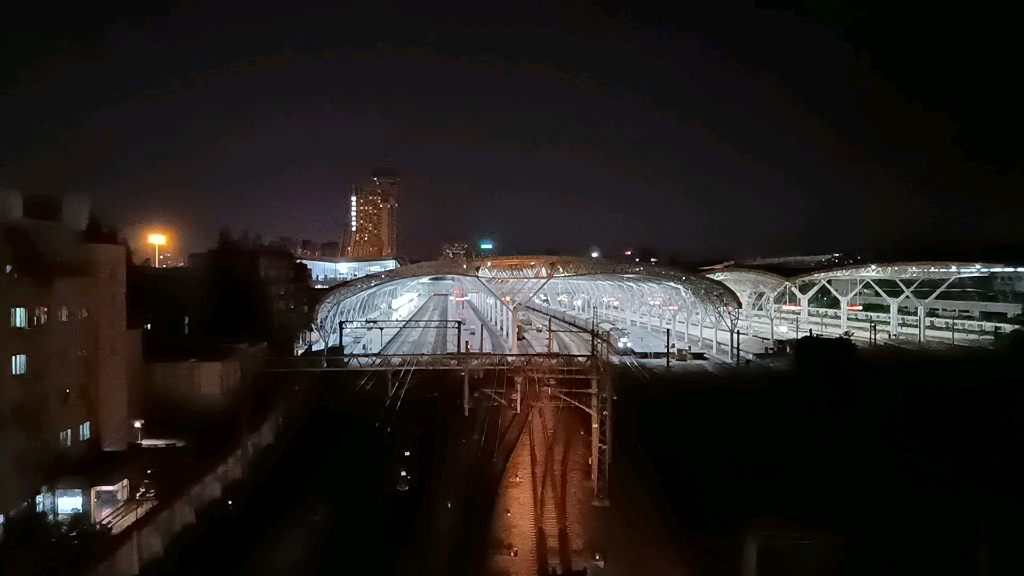 Z86次列车(应该是)+HXD3C+DF11单机进南京站