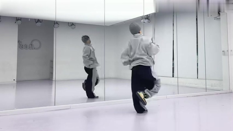 保姆级超详细分解教程Project7主题曲 UpToYou副歌翻跳选秀曲还是...