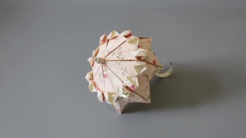 简单雨伞折纸教程第二款一起来折吧